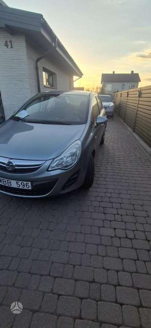 Grey Opel Corsa 2012 in Kaunas, with an engine capacity of 1.25 L and mileage of 170 thousand km for 1735 €, photo 4 on AUTOMOTO.COM.LV