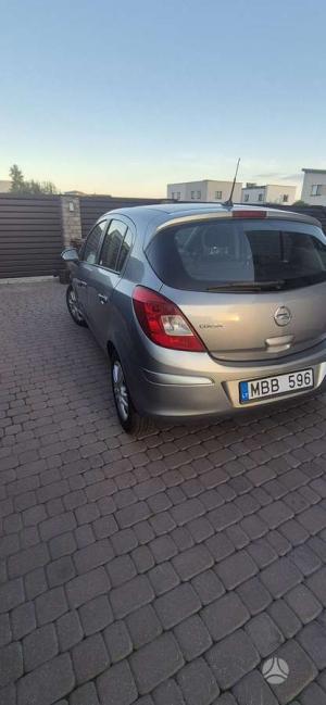 Grey Opel Corsa 2012 in Kaunas, with an engine capacity of 1.25 L and mileage of 170 thousand km for 1735 €, photo 5 on AUTOMOTO.COM.LV