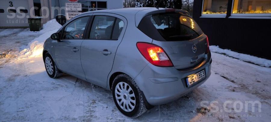 Grey Opel Corsa 2013 in Dobele, with an engine capacity of 1.30 L and mileage of 285 thousand km for 2100 €, photo 2 on AUTOMOTO.COM.LV