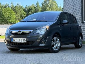 Grey Opel Corsa 2013 in Tukums, with an engine capacity of 1.30 L and mileage of 160 thousand km for 3499 €, photo 4 on AUTOMOTO.COM.LV