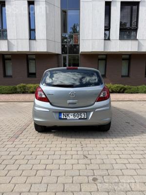 Grey Opel Corsa 2013 in Talsi, with an engine capacity of 1.30 L and mileage of 201 thousand km for 3900 €, photo 8 on AUTOMOTO.COM.LV
