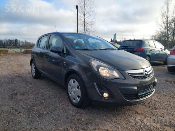 Pelēks Opel Corsa 2014 Cēsis, ar dzinēja tilpumu 1.30 L un nobraukumu 190 tūkst. km par 3990 €, foto 2 vietnē AUTOMOTO.COM.LV