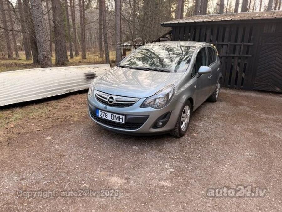 Pelēks Opel Corsa 2014 Tallina, ar dzinēja tilpumu 1.20 L un nobraukumu 162 tūkst. km par 999 €, foto 1 vietnē AUTOMOTO.COM.LV