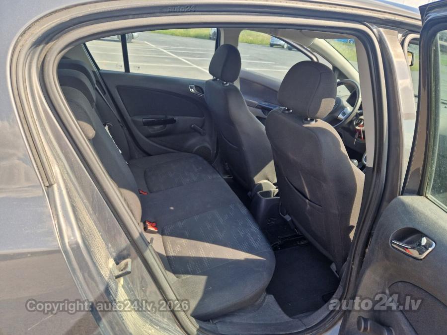 Pelēks Opel Corsa 2014 Pērnava, ar dzinēja tilpumu 1.20 L un nobraukumu 204 tūkst. km par 2300 €, foto 15 vietnē AUTOMOTO.COM.LV