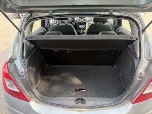 Pelēks Opel Corsa 2014 Ukmergė, ar dzinēja tilpumu 1.30 L un nobraukumu 225 tūkst. km par 1650 €, foto 10 vietnē AUTOMOTO.COM.LV