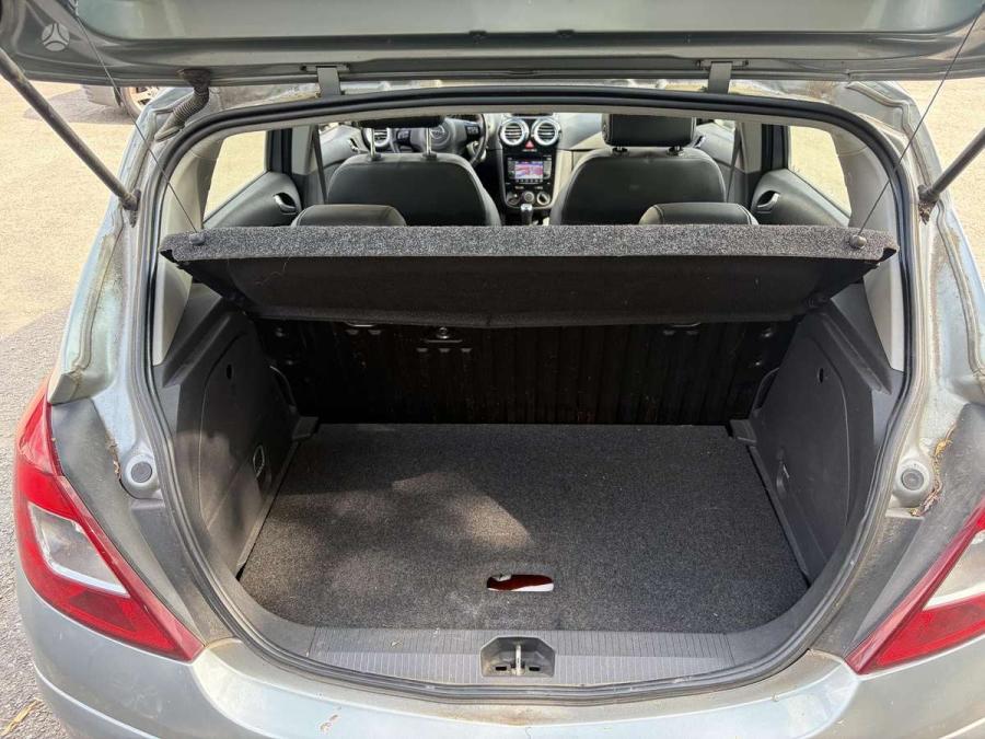 Pelēks Opel Corsa 2014 Ukmergė, ar dzinēja tilpumu 1.30 L un nobraukumu 225 tūkst. km par 1650 €, foto 10 vietnē AUTOMOTO.COM.LV