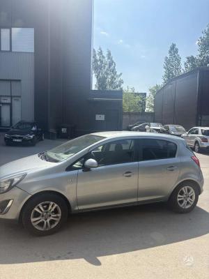 Grey Opel Corsa 2014 in Vilnius, with an engine capacity of 1.25 L and mileage of 201 thousand km for 1200 €, photo 3 on AUTOMOTO.COM.LV