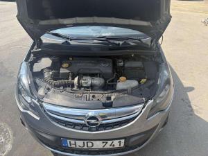 Grey Opel Corsa 2014 in Vilnius, with an engine capacity of 1.25 L and mileage of 201 thousand km for 1200 €, photo 17 on AUTOMOTO.COM.LV