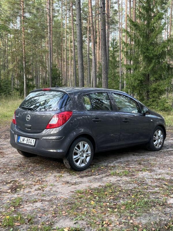 Opel Corsa 2014 RÄ«ga vietnÄ PelÄks Opel Corsa 2014 RÄ«ga, ar dzinÄja tilpumu 1.40 L un nobraukumu 110 tÅ«kst. km par 4350 ā¬, foto 4 vietnÄ AUTOMOTO.COM.LV
