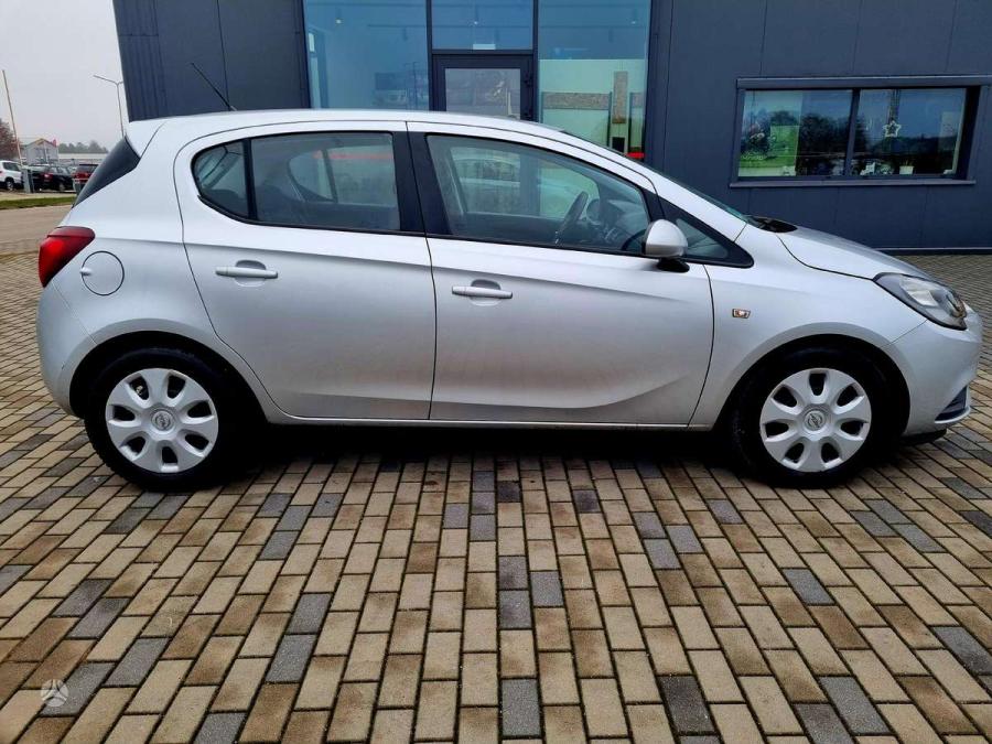 Grey Opel Corsa 2015 in Siauliai, with an engine capacity of 1.25 L and mileage of 260 thousand km for 3400 €, photo 6 on AUTOMOTO.COM.LV