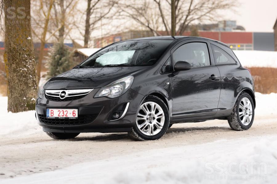 Grey Opel Corsa 2015 in Jelgava, with an engine capacity of 1.20 L and mileage of 202 thousand km for 4390 €, photo 3 on AUTOMOTO.COM.LV