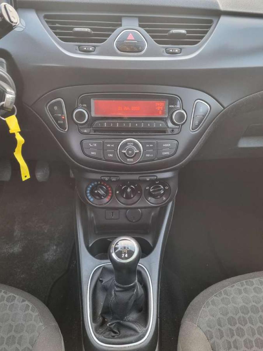 Grey Opel Corsa 2015 in Siauliai, with an engine capacity of 1.25 L and mileage of 260 thousand km for 3400 €, photo 21 on AUTOMOTO.COM.LV