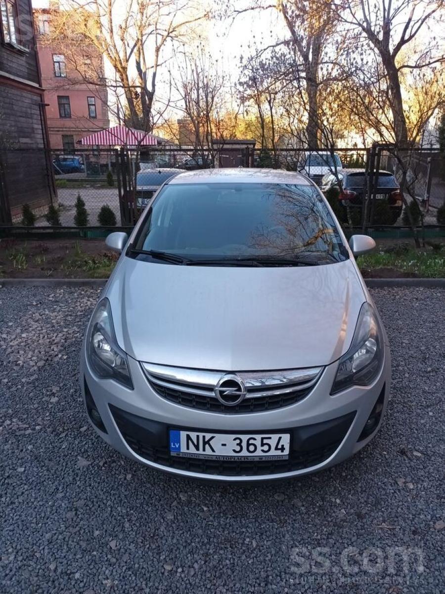 Grey Opel Corsa 2015 in Riga, with an engine capacity of 1.30 L and mileage of 250 thousand km for 2100 €, photo 1 on AUTOMOTO.COM.LV