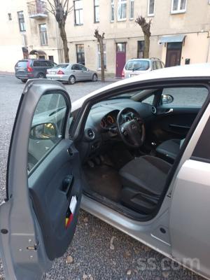 Grey Opel Corsa 2015 in Riga, with an engine capacity of 1.30 L and mileage of 250 thousand km for 2100 €, photo 7 on AUTOMOTO.COM.LV