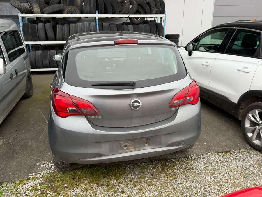 Grey Opel Corsa 2017 in Ukmerge, with an engine capacity of 1.30 L and mileage of 280 thousand km for 2650 €, photo 4 on AUTOMOTO.COM.LV