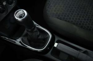 Pelēks Opel Corsa 2017 Kauņa, ar dzinēja tilpumu 1.25 L un nobraukumu 175 tūkst. km par 3999 €, foto 24 vietnē AUTOMOTO.COM.LV