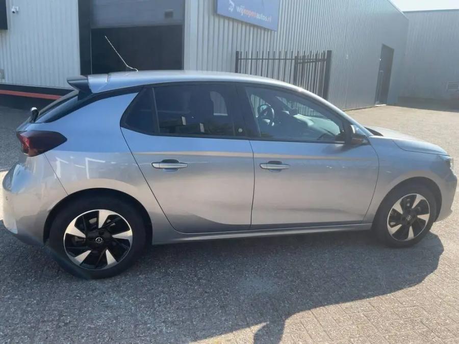 Pelēks Opel Corsa 2020 Rīga, ar dzinēja tilpumu 0.00 L un nobraukumu 143 tūkst. km par 14990 €, foto 6 vietnē AUTOMOTO.COM.LV