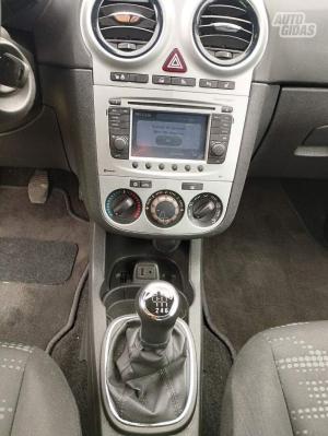 Grey Opel Corsa 2011 in Marijampole, with an engine capacity of 1.70 L and mileage of 247 thousand km for 2399 €, photo 14 on AUTOMOTO.COM.LV