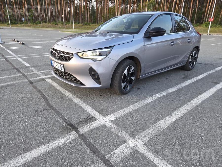 Grey Opel Corsa 2021 in Riga, with an engine capacity of 0.00 L and mileage of 102 thousand km for 12500 €, photo 1 on AUTOMOTO.COM.LV