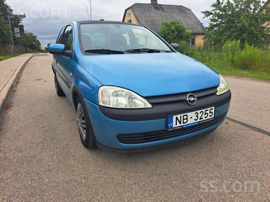 Opel Corsa 2001 in Jekabpils, with an engine capacity of 1.40 L and mileage of 147 thousand km for 1200 €, photo 8 on AUTOMOTO.COM.LV