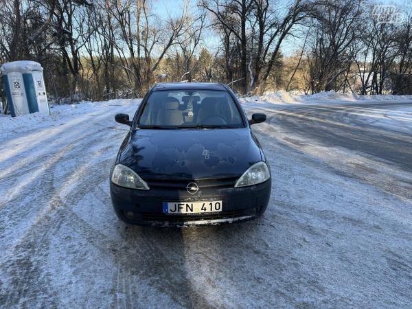 Opel Corsa 2001 in Ukmerge, with an engine capacity of 1.20 L and mileage of 179 thousand km for 1000 €, photo 2 on AUTOMOTO.COM.LV