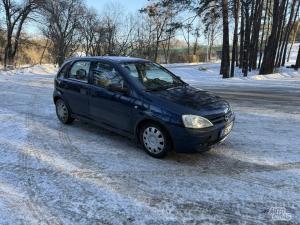Opel Corsa 2001 in Ukmerge, with an engine capacity of 1.20 L and mileage of 179 thousand km for 1000 €, photo 3 on AUTOMOTO.COM.LV