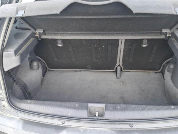 Opel Corsa 2002 Šauļi, ar dzinēja tilpumu 1.70 L un nobraukumu 254 tūkst. km par 350 €, foto 10 vietnē AUTOMOTO.COM.LV