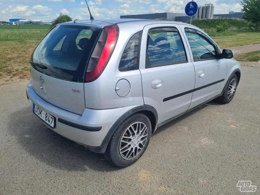 Opel Corsa 2004 in Klaipeda, with an engine capacity of 1.20 L and mileage of 286 thousand km for 1100 €, photo 5 on AUTOMOTO.COM.LV