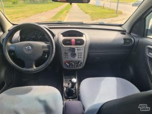 Opel Corsa 2004 in Klaipeda, with an engine capacity of 1.20 L and mileage of 286 thousand km for 1100 €, photo 6 on AUTOMOTO.COM.LV