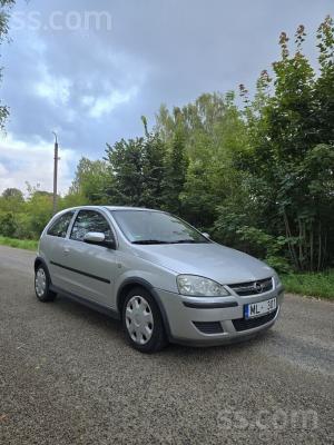 Opel Corsa 2004 Rēzekne, ar dzinēja tilpumu 1.30 L un nobraukumu 184 tūkst. km par 1700 €, foto 4 vietnē AUTOMOTO.COM.LV