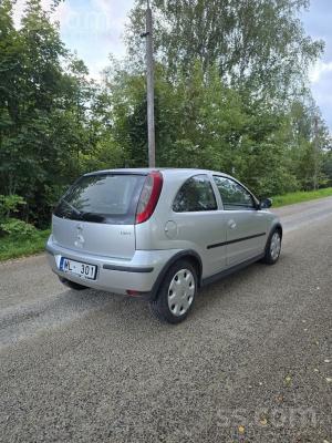 Opel Corsa 2004 Rēzekne, ar dzinēja tilpumu 1.30 L un nobraukumu 184 tūkst. km par 1700 €, foto 5 vietnē AUTOMOTO.COM.LV