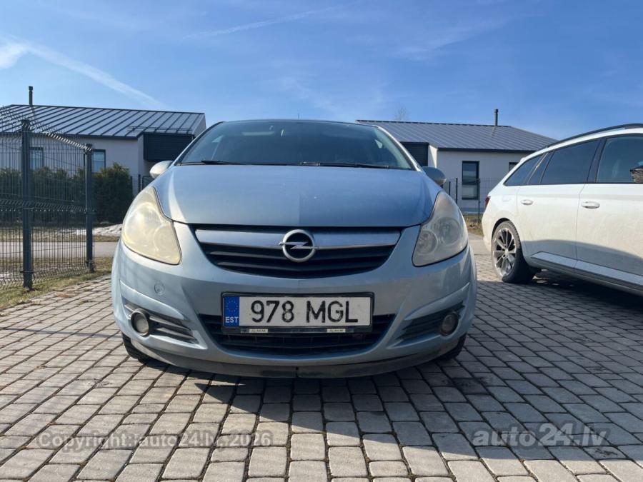 Opel Corsa 2006 in Tallinn, with an engine capacity of 1.40 L and mileage of 166 thousand km for 750 €, photo 1 on AUTOMOTO.COM.LV