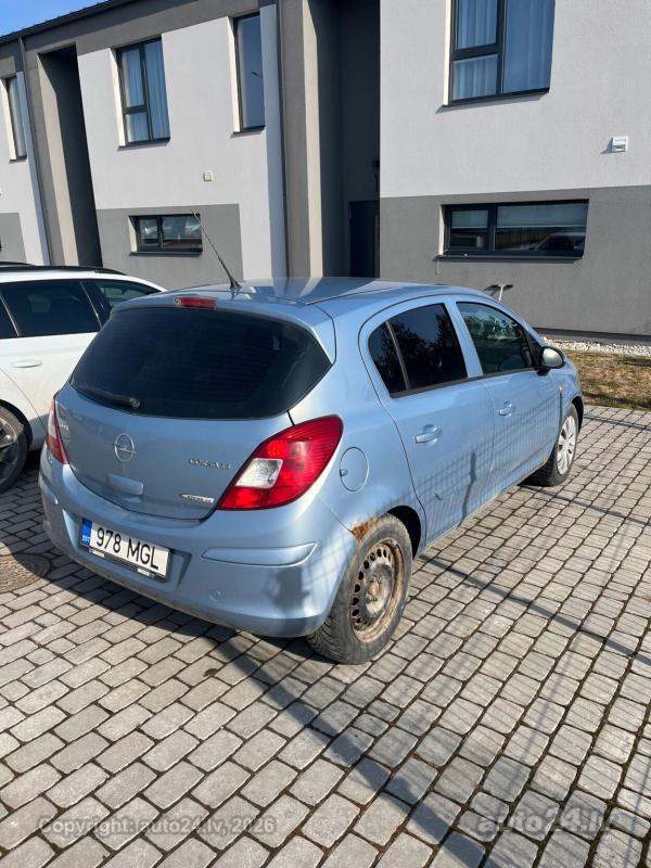 Opel Corsa 2006 Tallina, ar dzinēja tilpumu 1.40 L un nobraukumu 166 tūkst. km par 750 €, foto 3 vietnē AUTOMOTO.COM.LV