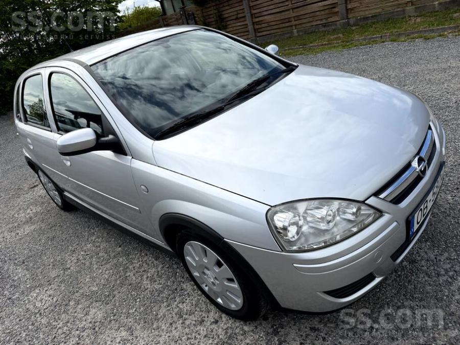 Opel Corsa 2006 in Saldus, with an engine capacity of 1.30 L and mileage of 171 thousand km for 1950 €, photo 11 on AUTOMOTO.COM.LV