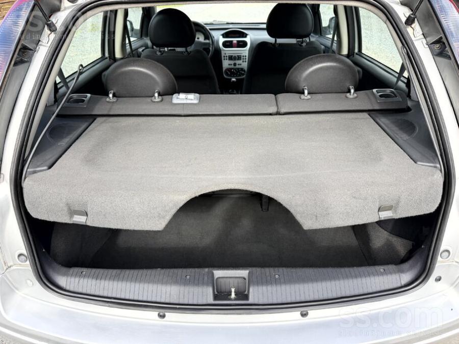 Opel Corsa 2006 in Saldus, with an engine capacity of 1.30 L and mileage of 171 thousand km for 1950 €, photo 15 on AUTOMOTO.COM.LV