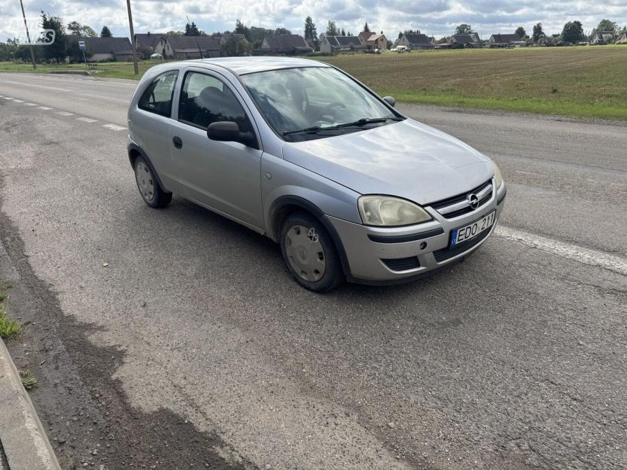 Opel Corsa 2006 Panevēža, ar dzinēja tilpumu 1.20 L un nobraukumu 300 tūkst. km par 400 €, foto 3 vietnē AUTOMOTO.COM.LV