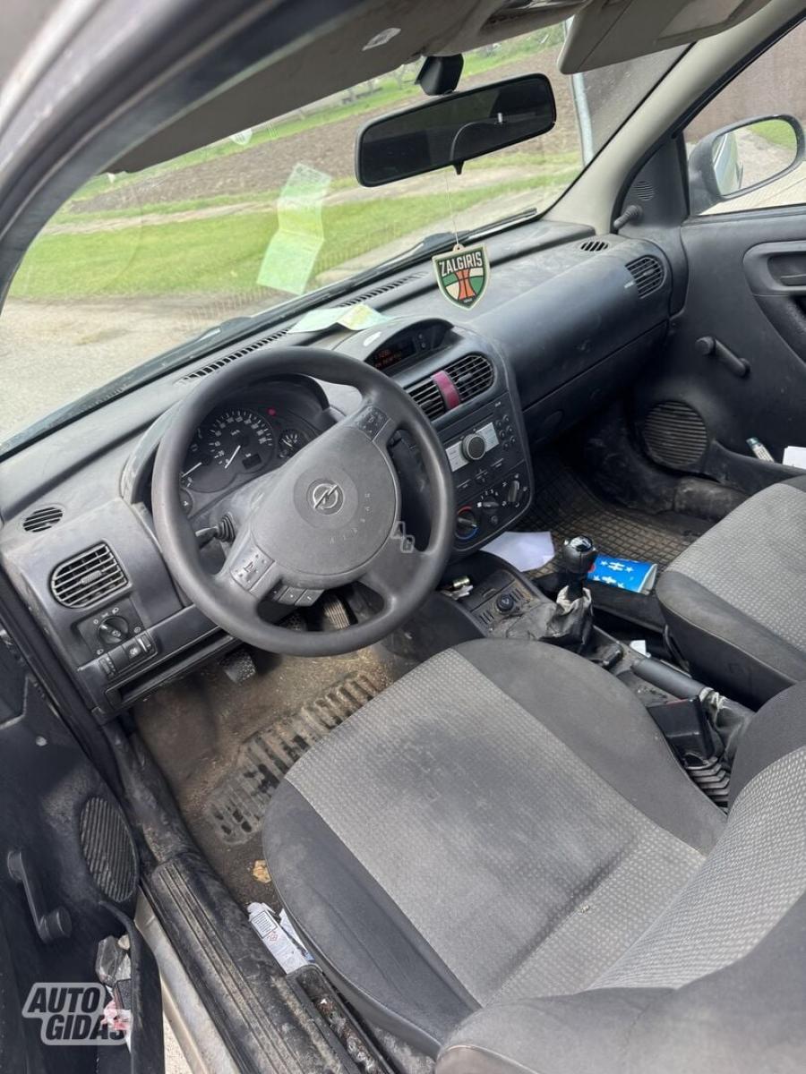 Opel Corsa 2006 Panevēža, ar dzinēja tilpumu 1.20 L un nobraukumu 300 tūkst. km par 400 €, foto 7 vietnē AUTOMOTO.COM.LV