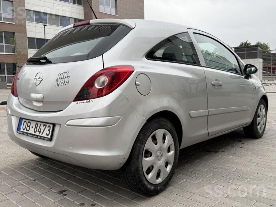 Opel Corsa 2007 in Riga, with an engine capacity of 1.00 L and mileage of 0 thousand km for 1800 €, photo 6 on AUTOMOTO.COM.LV