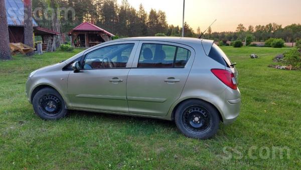 Opel Corsa 2007 Valka, ar dzinēja tilpumu 1.40 L un nobraukumu 259 tūkst. km par 490 €, foto 2 vietnē AUTOMOTO.COM.LV
