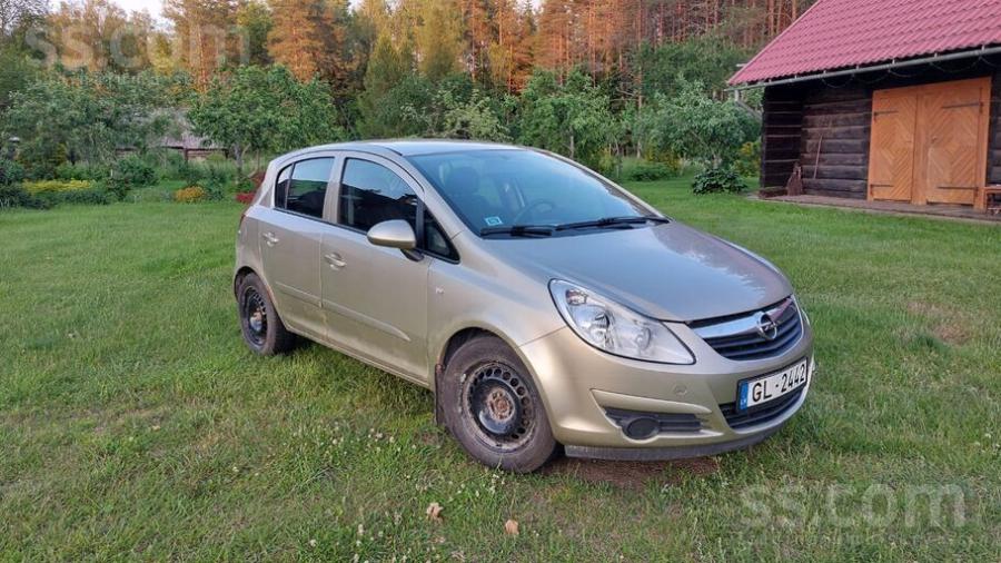 Opel Corsa 2007 in Valka, with an engine capacity of 1.40 L and mileage of 259 thousand km for 490 €, photo 5 on AUTOMOTO.COM.LV