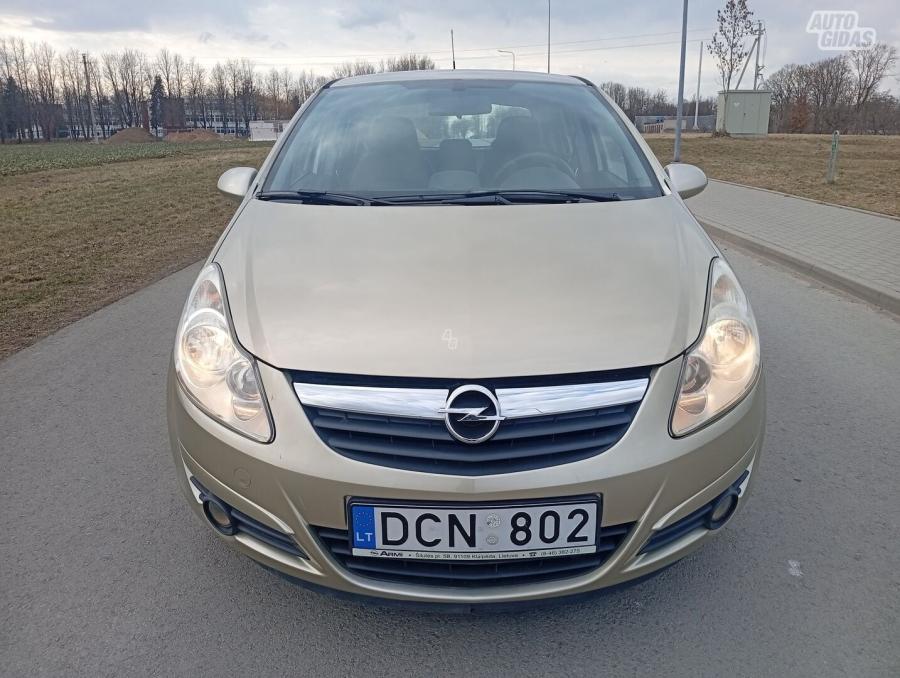 Opel Corsa 2007 Šauļi, ar dzinēja tilpumu 1.40 L un nobraukumu 101 tūkst. km par 1950 €, foto 2 vietnē AUTOMOTO.COM.LV