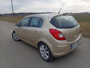 Opel Corsa 2007 Šauļi, ar dzinēja tilpumu 1.40 L un nobraukumu 101 tūkst. km par 1950 €, foto 4 vietnē AUTOMOTO.COM.LV