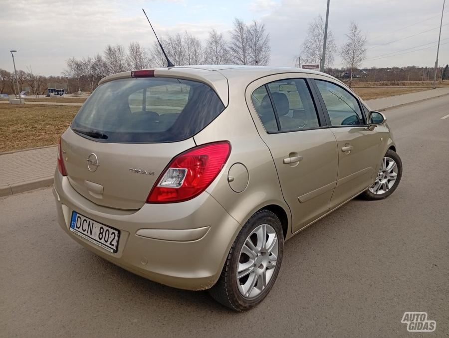 Opel Corsa 2007 Šauļi, ar dzinēja tilpumu 1.40 L un nobraukumu 101 tūkst. km par 1950 €, foto 5 vietnē AUTOMOTO.COM.LV