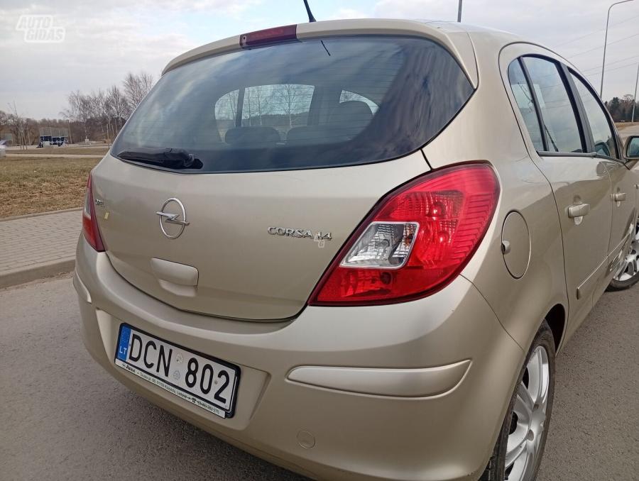 Opel Corsa 2007 Šauļi, ar dzinēja tilpumu 1.40 L un nobraukumu 101 tūkst. km par 1950 €, foto 10 vietnē AUTOMOTO.COM.LV