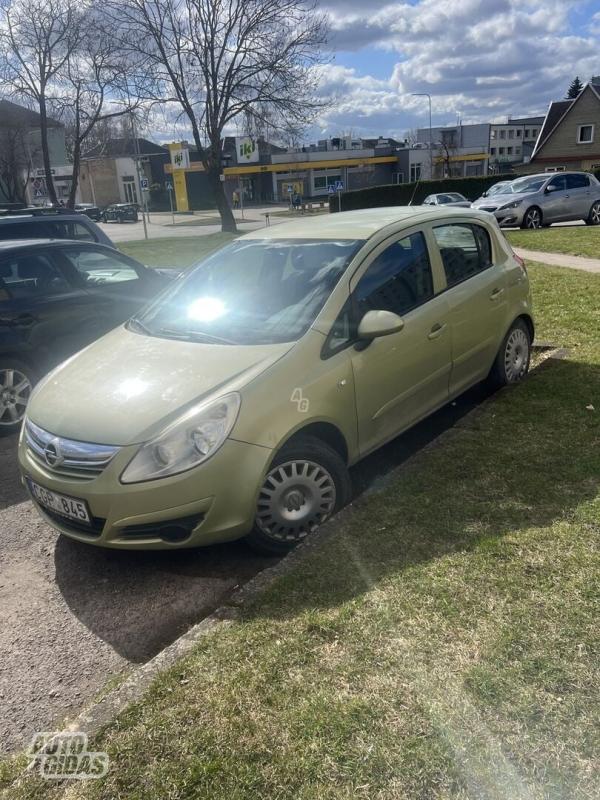Opel Corsa 2007 in Raseiniai, with an engine capacity of 1.20 L and mileage of 138 thousand km for 400 €, photo 1 on AUTOMOTO.COM.LV