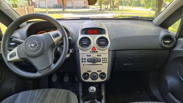 Opel Corsa 2007 in Siauliai, with an engine capacity of 1.00 L and mileage of 200 thousand km for 1250 €, photo 8 on AUTOMOTO.COM.LV