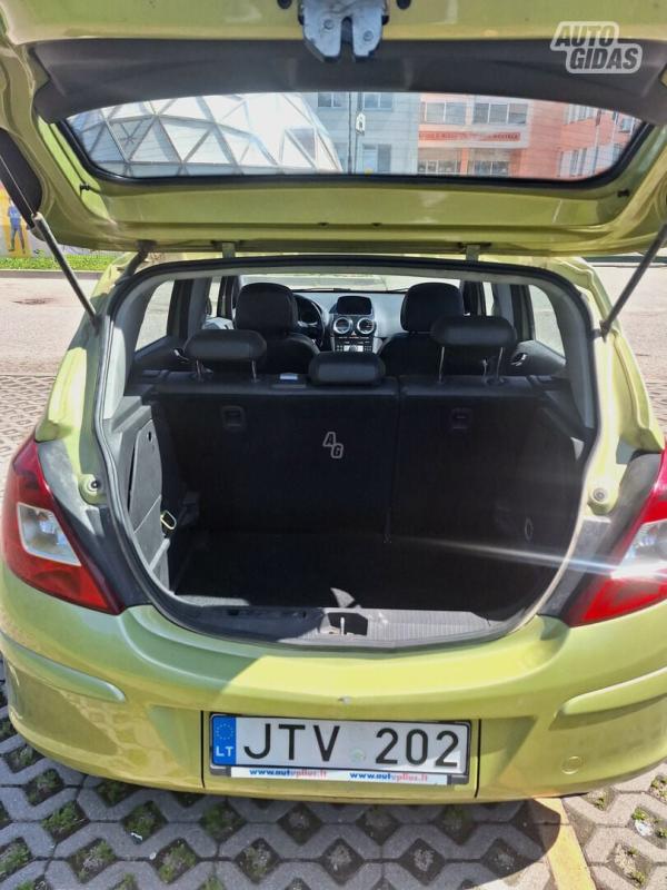 Opel Corsa 2007 Kauņa, ar dzinēja tilpumu 1.40 L un nobraukumu 201 tūkst. km par 3000 €, foto 4 vietnē AUTOMOTO.COM.LV