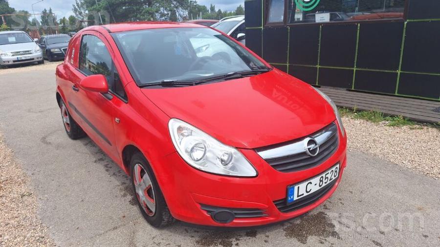 Opel Corsa 2007 in Riga, with an engine capacity of 1.20 L and mileage of 205 thousand km for 990 €, photo 4 on AUTOMOTO.COM.LV