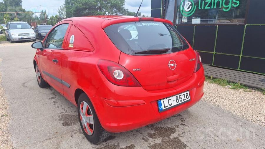 Opel Corsa 2007 in Riga, with an engine capacity of 1.20 L and mileage of 205 thousand km for 990 €, photo 5 on AUTOMOTO.COM.LV