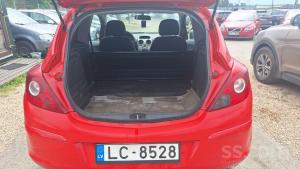 Opel Corsa 2007 in Riga, with an engine capacity of 1.20 L and mileage of 205 thousand km for 990 €, photo 12 on AUTOMOTO.COM.LV
